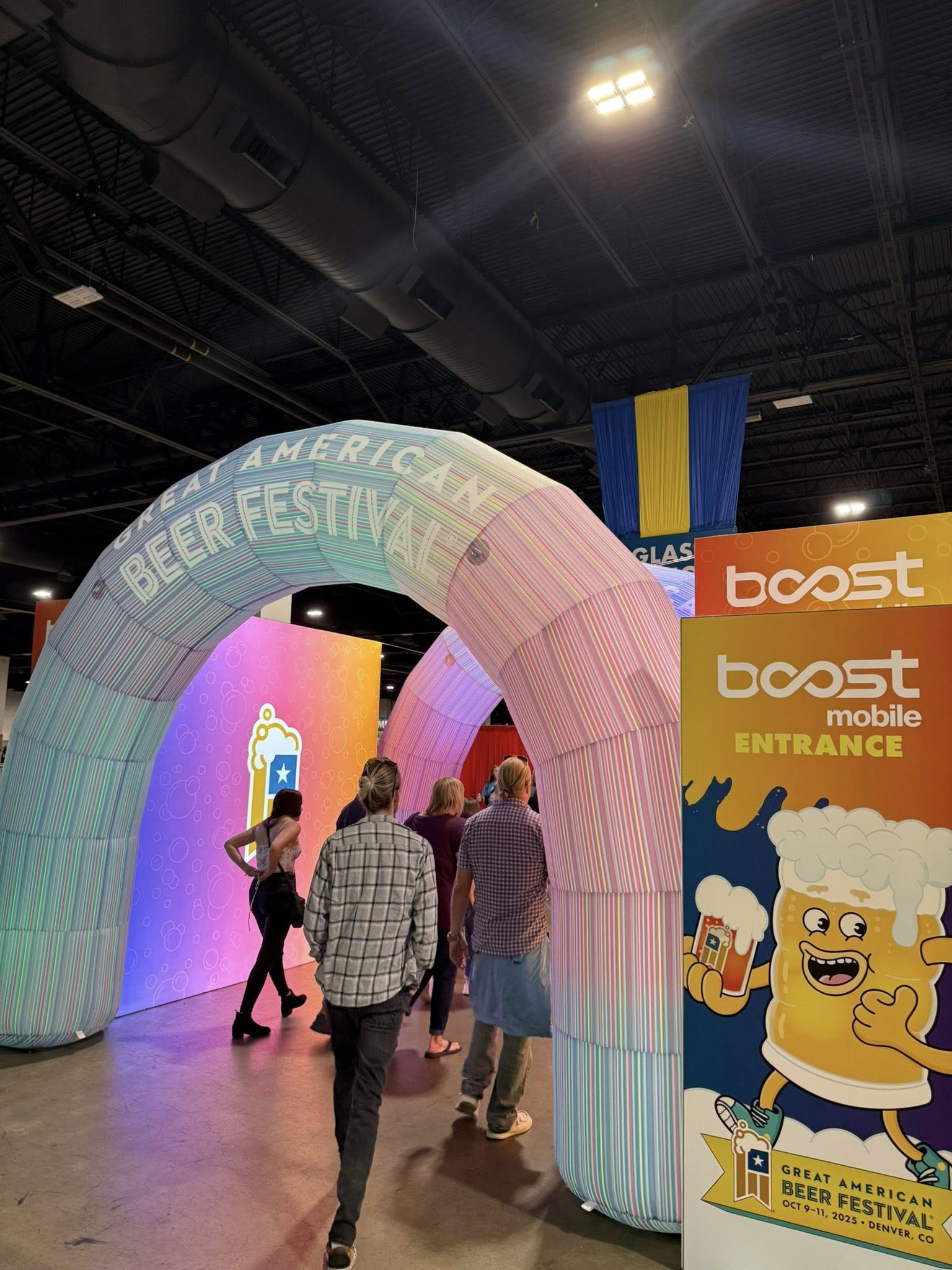 천조국 아재와 맥주페스티벌을 가보자. Araboja | 짤방 | 일베저장소